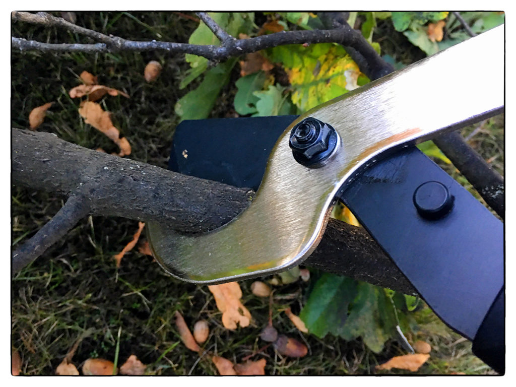 Teleskop Astschere L86 aus der Serie Fiskars SmartFit