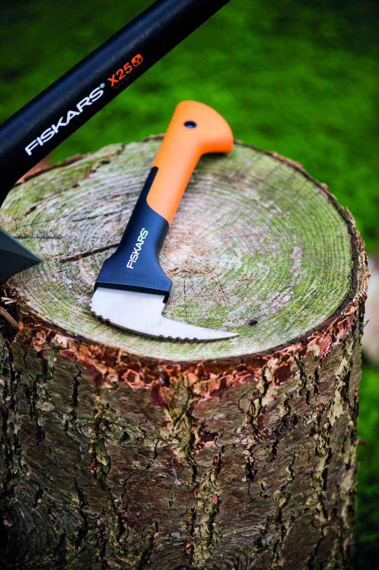 Kleiner Helfer für großen Aufgaben - Fiskars WoodXpert Sappie XA2